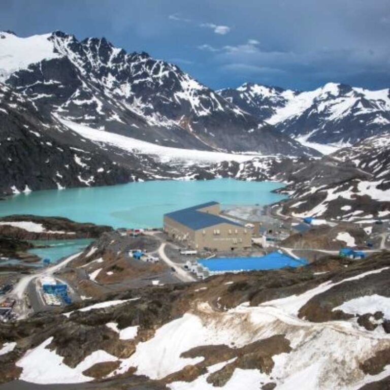 BC Mining in Focus - Mining Association of BC